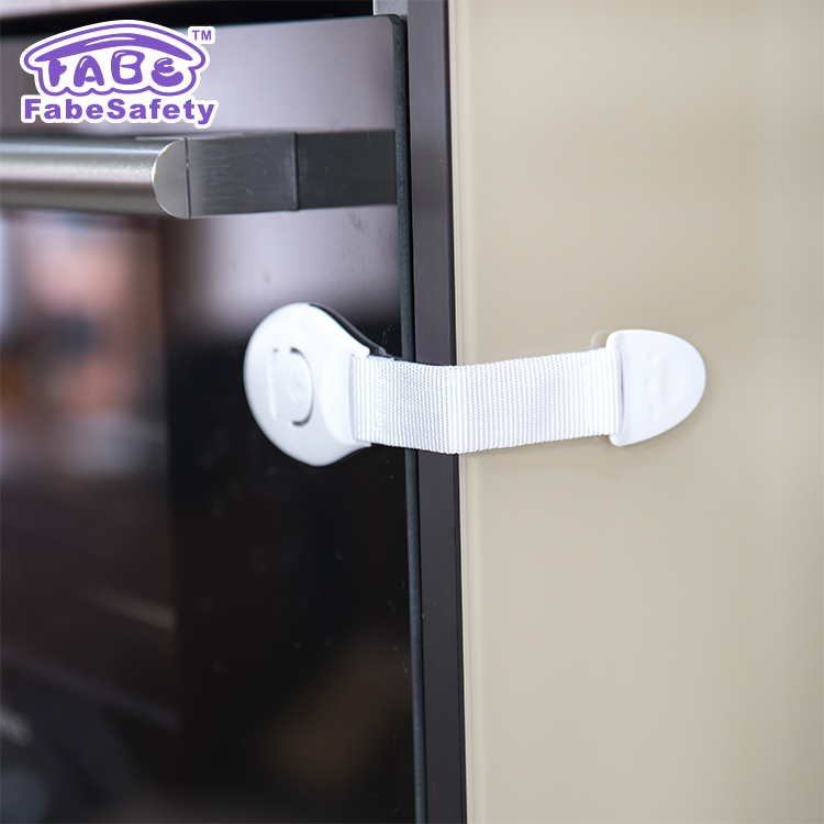Adjustable Plastic Safety Lock for Kids Child-Proofing Frid Cabinets ...